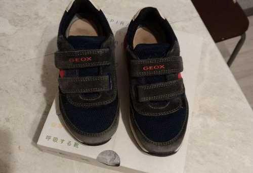 Детские кроссовки geox 28 размер