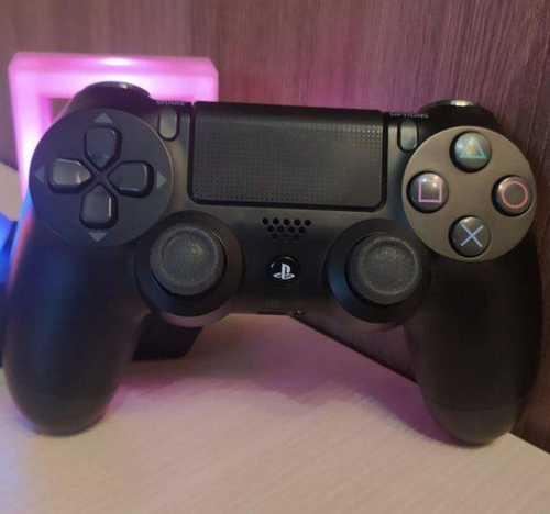 Sony Dualshock 4 для Playstation 4 / Оригинал