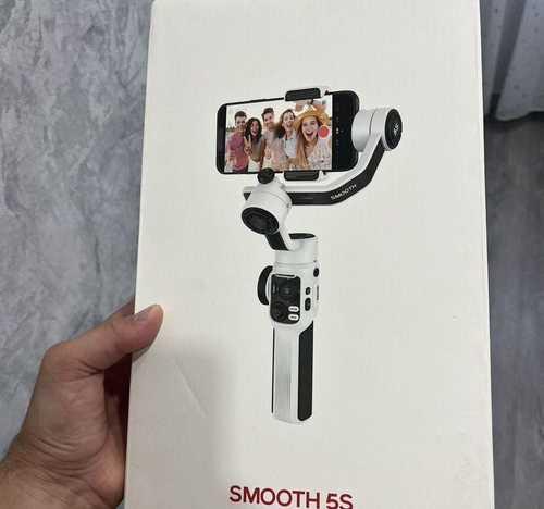 Электронный стабилизатор Zhiyun Smooth 5S белый