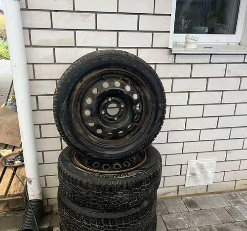 Nexen Winguard WinSpike 195/60 R15