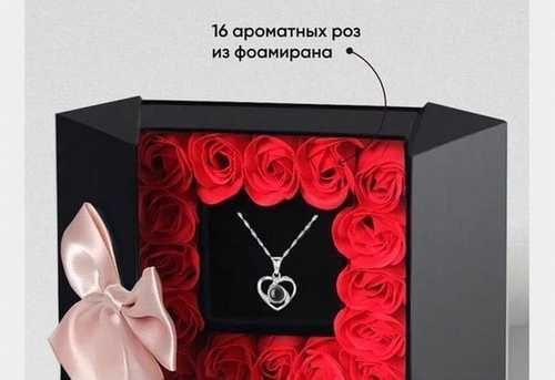 Подарочный набор кулон с проекцией и розы