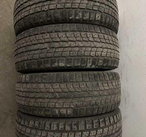 Dunlop SP Winter Ice 01 235/65 R17