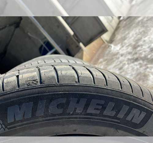 Michelin Pilot Sport 4 SUV 235/60 R18 107