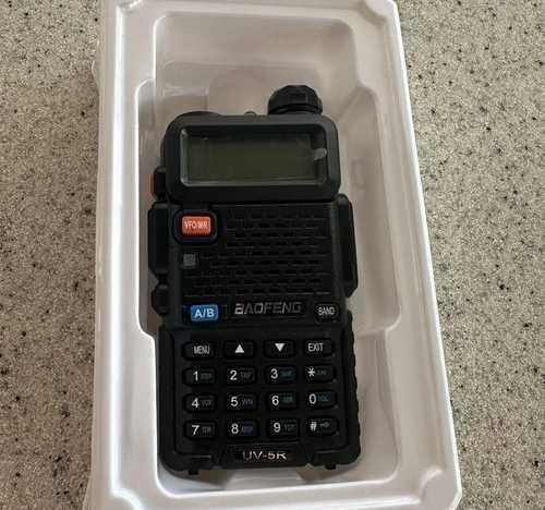 Рация Baofeng uv-5r 8w. новая