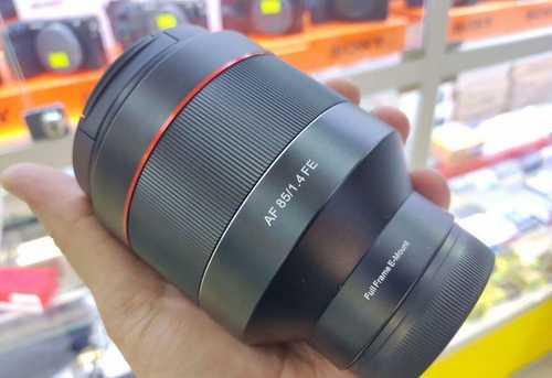 Samyang AF 85mm f/1.4 Sony FE витрина S№ELP20257