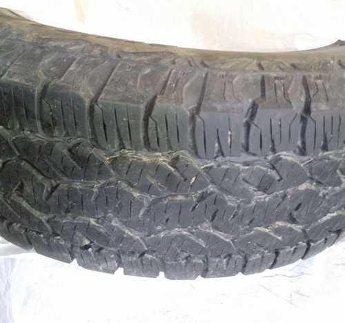 Accelera 651 215/65 R16 98H