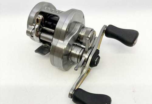 Катушка 23 Shimano Calcutta Conquest HG Left