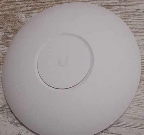 Ubiquiti UniFi AP AC Pro (UAP-AC-PRO)