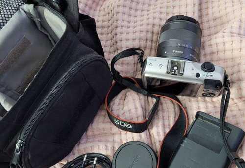 Фотоаппарат Canon Eos m безеркалка