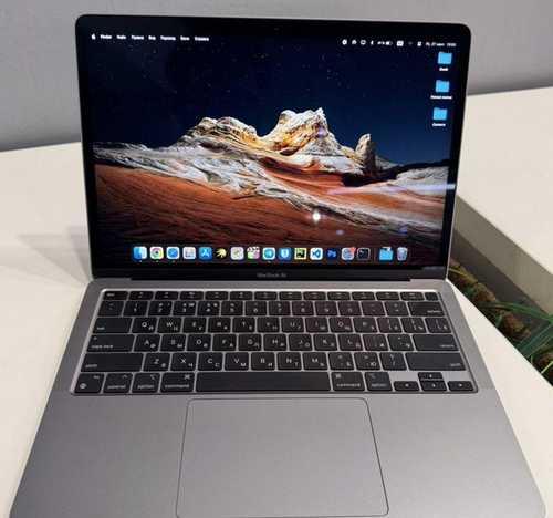 Apple MacBook Air M1