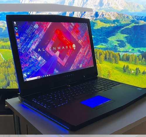 Alienware 17'3 Core i7 GTX 1070 16GB 120гц