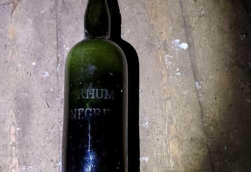Старинная редкая бутылка
