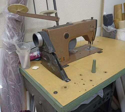 Промышленная швейная машинка подольск со столом