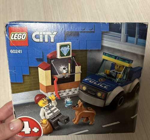 Lego city 60241 Полицейский с собакой