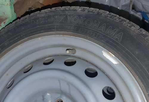 Yokohama Guardex F700S 205/55 R16