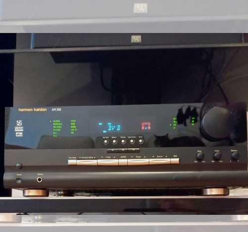 Av ресивер harman kardon AVR 2550