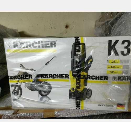 Автомобильная мойка высокого давления karcher K3