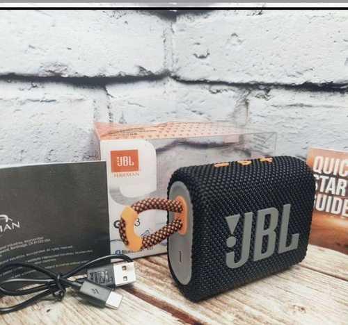 Бесповодная колонка jbl go 3