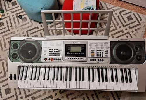 Синтезатор tesler KB-6190