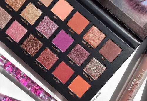 Huda Beauty Desert Dusk палетка теней