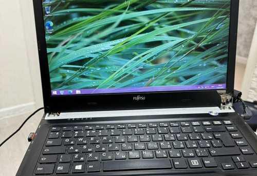 Fujitsu lifebook uh552 ноутбук