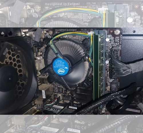 Комплект intel i5-9400   gigabyte H310M  24 Gb RAM