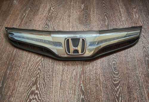 Решетка радиатора Honda Fit hybrid, GP1, 2013г