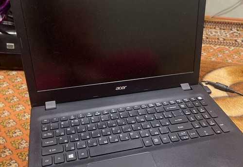 Acer extensa 2511