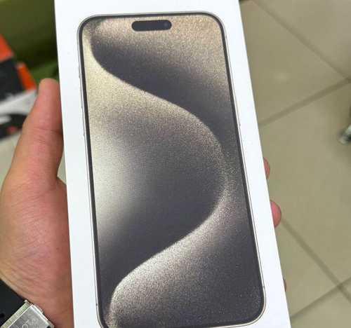 iPhone 15 Pro Max, 256 ГБ