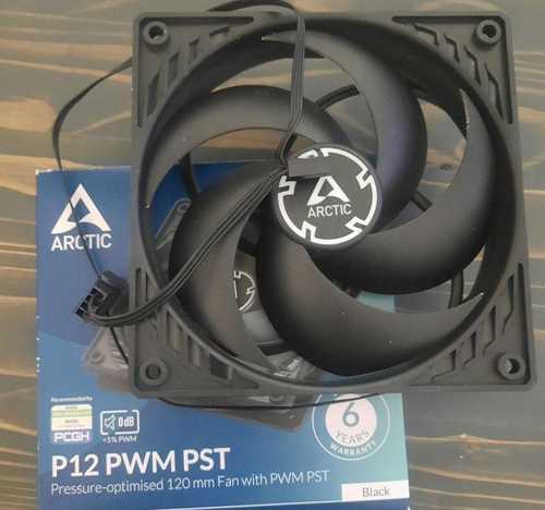 Кулер для корпуса Arctic P12 PWM PST black