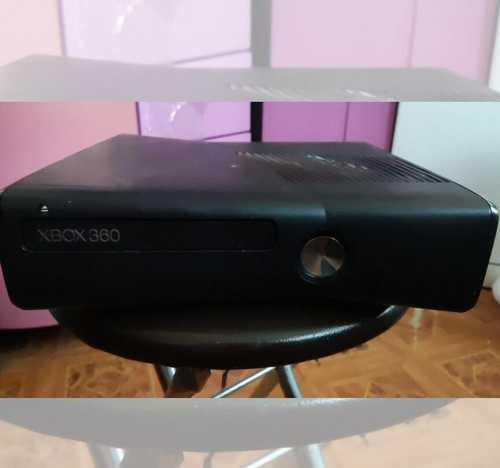 Xbox 360 прошитый (freeboot aurora)  100 игр