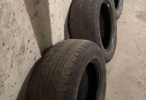Pirelli Scorpion S/T 215/65 R16 98H