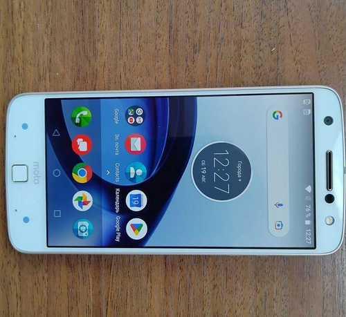 Новый Motorola Moto z force