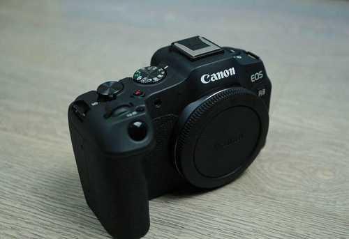 Canon eos R8 новый + гарантия + рукоятка + 2аккума
