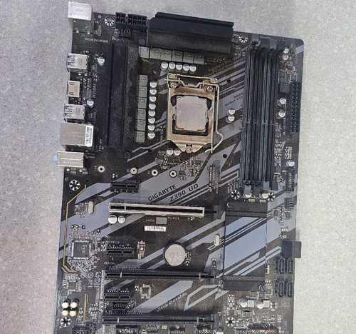 Материнская плата Gigabyte z390 ud