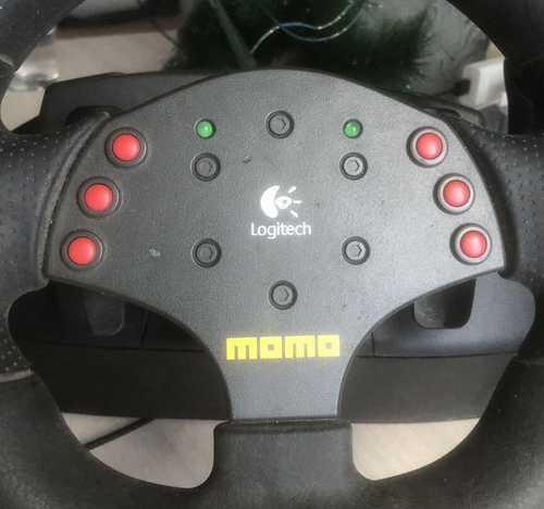 Игровой руль logitech momo racing