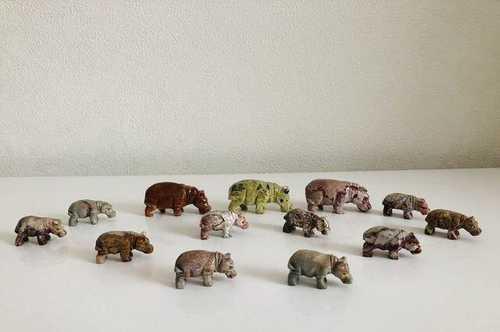 Продаю коллекции фигурок бегемотов