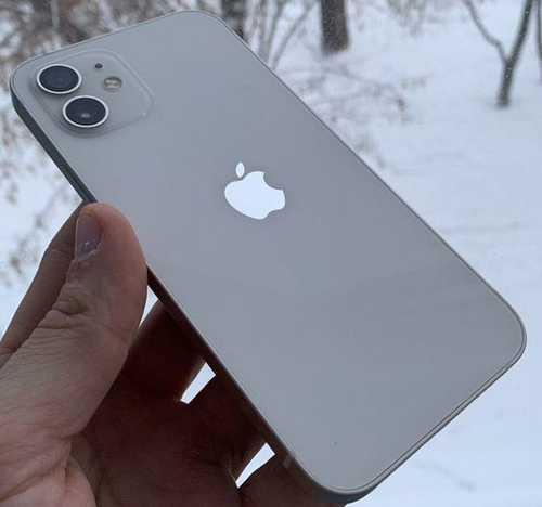 iPhone 12, 64 ГБ