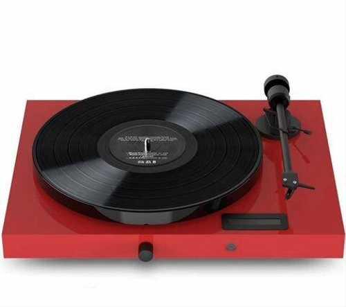 Pro-Ject Jukebox E1 Red OM5E