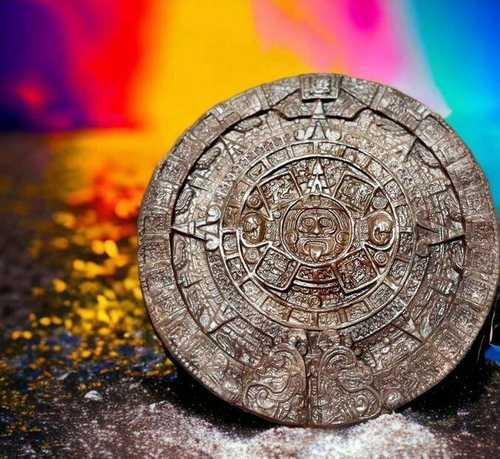 Панно календарь Ацтеков. Гипс. Индейцы Майя