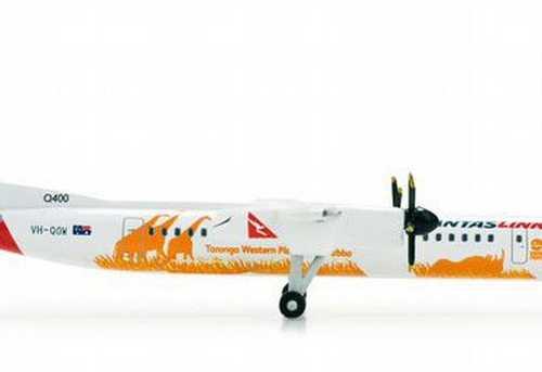 520775 Самолёт QantasLink Bombardier Q400 Taronga