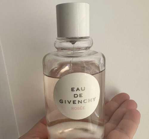 Eau De givenchy rosee