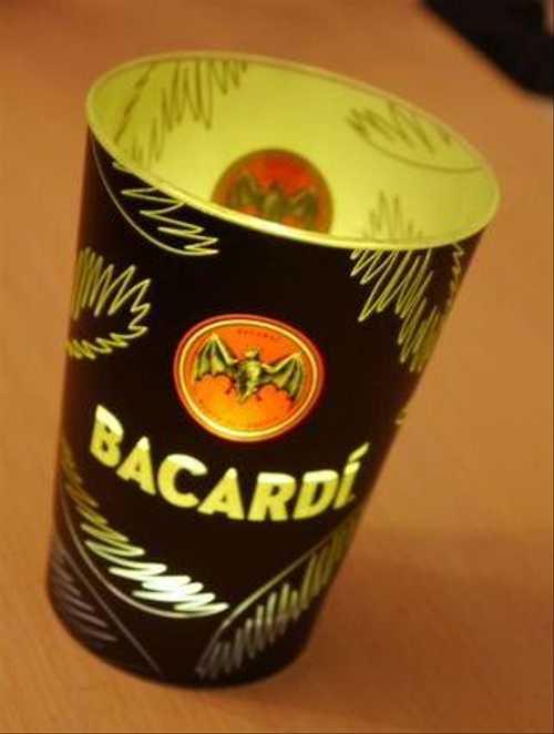 Фирменные, подарочные светящиеся бокалы Bacardi