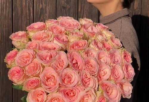 Чудесные букеты роз с доставкой