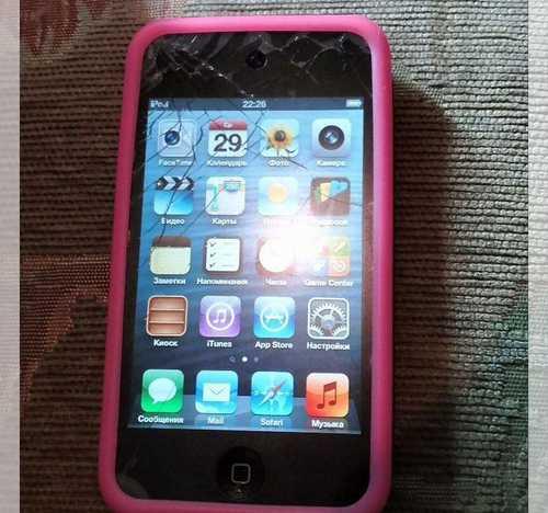 Плеер iPod touch 4