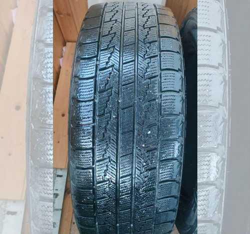 Roadstone Winguard Ice 205/60 R16 92Q