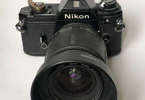 Nikon EM + Tamron 28-80 f3,6-5,6