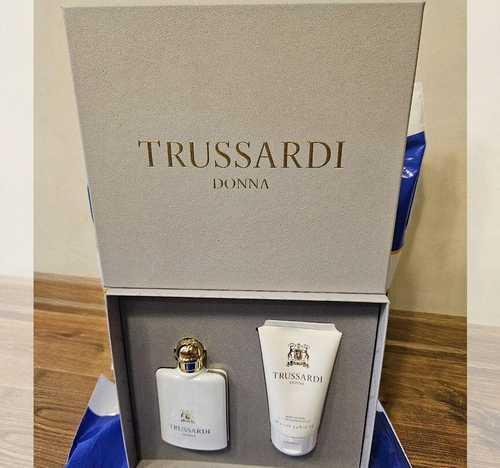 Trussardi donna 50мл   лосьон для тела 100мл