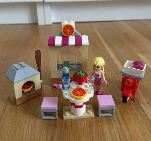 Lego Friends пиццерия