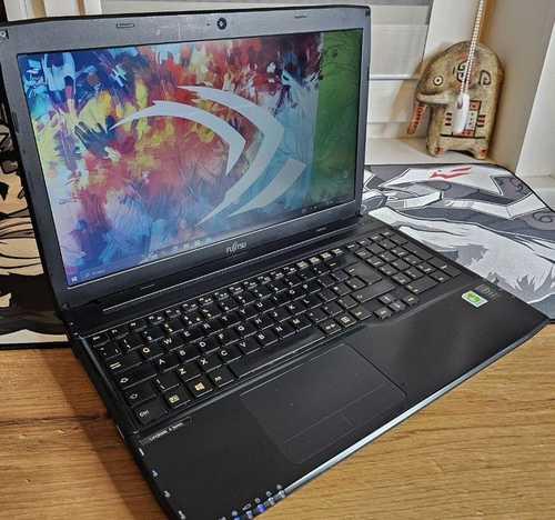 Fujitsu lifebook 15 i3 4000m 8GB 320GB